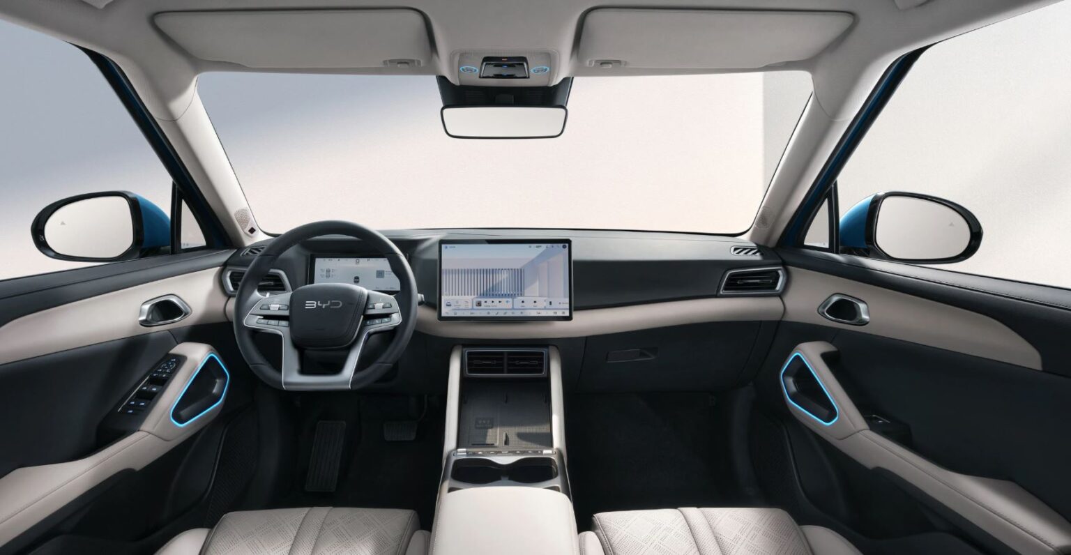 BYD Atto 2 DM-i ab 22.990 €: Das günstigste SUV Deutschlands im Check